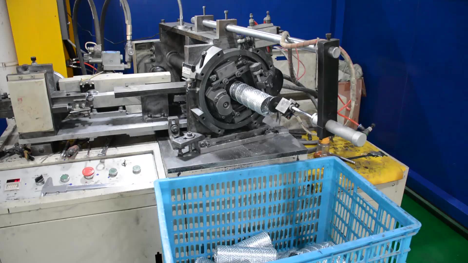 Coralfly Oem/odm High Filtration Excavators Spare Parts Truck Air ...