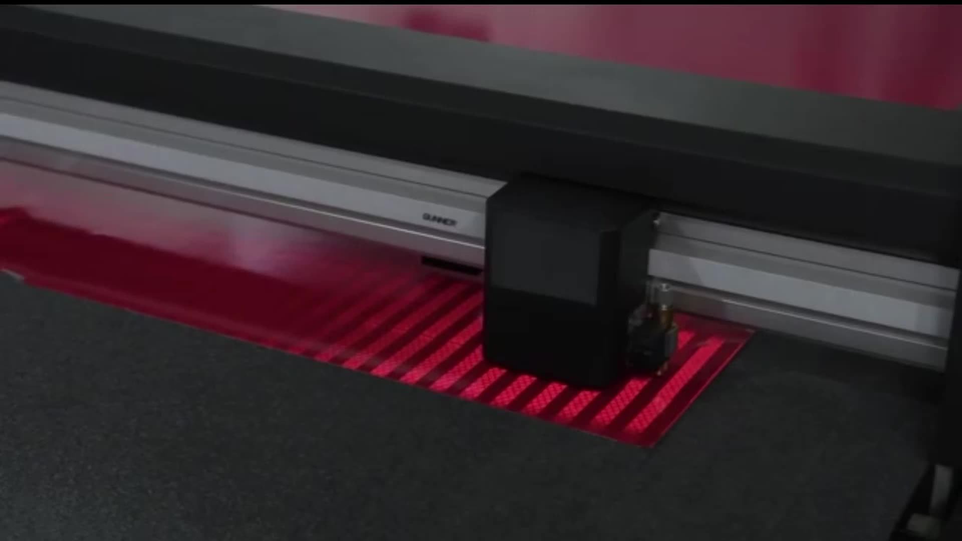 Dtf Cutting Machine Auto Feed Flatbed Cutting Plotter Road Traffic Sign ...