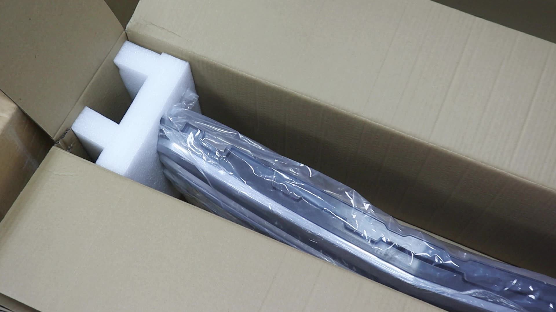 2138800204 Car Front Radiator Grille For Mercedes Benz W213 Bumper ...