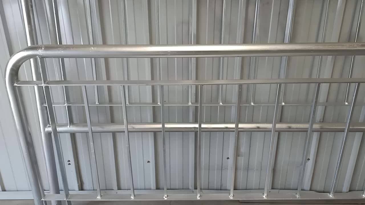 Hot Dipped Galvanized Metal Safety Railing With Fish Tail Pub Standard ...