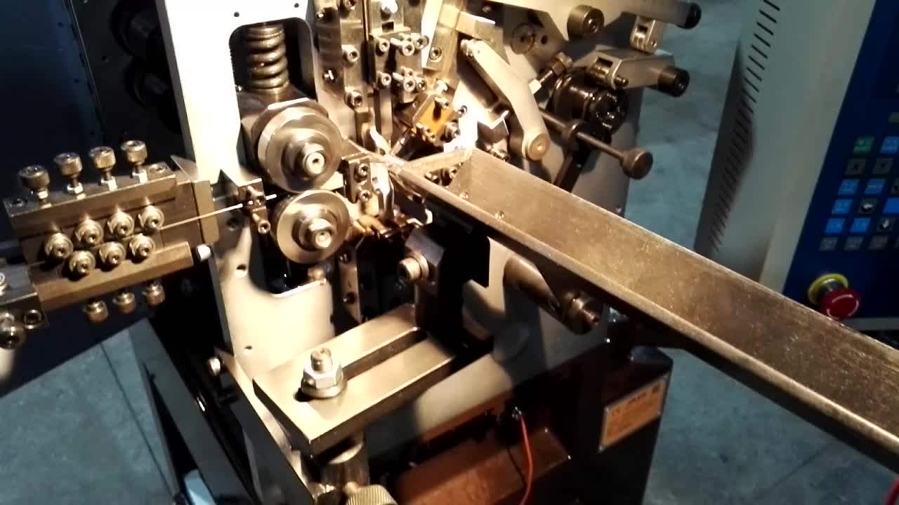 2 Axis 1.20 Mm Compression Spring Machine Accurate Computer Spring ...