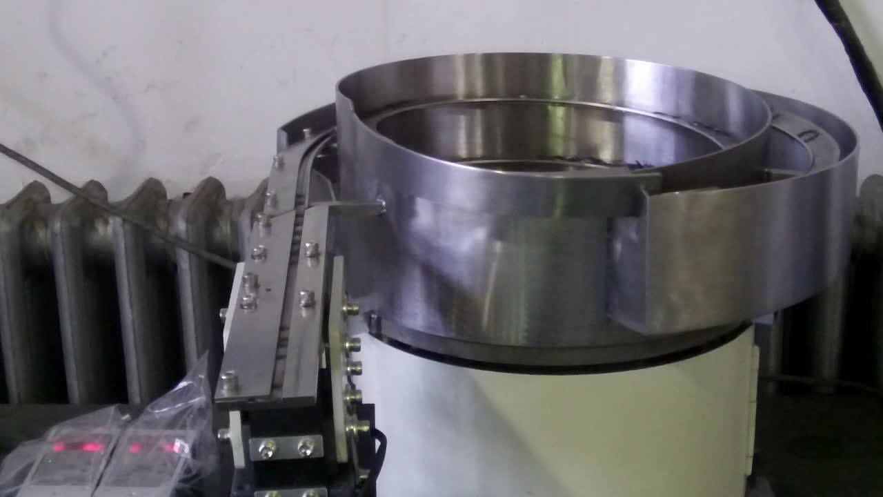 Circlip Vibrating Feeder - Buy Circlip Vibrating Feeder,Automatic ...