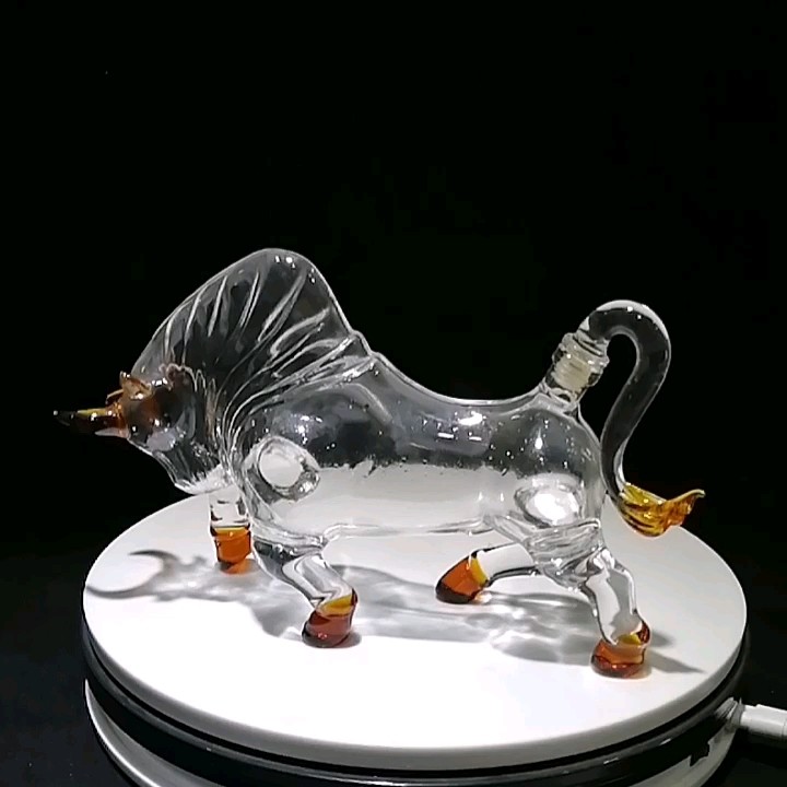 1000 Ml 750 Ml Handmade Animal Bottle Cow Shape Liquor Bottle Glass ...