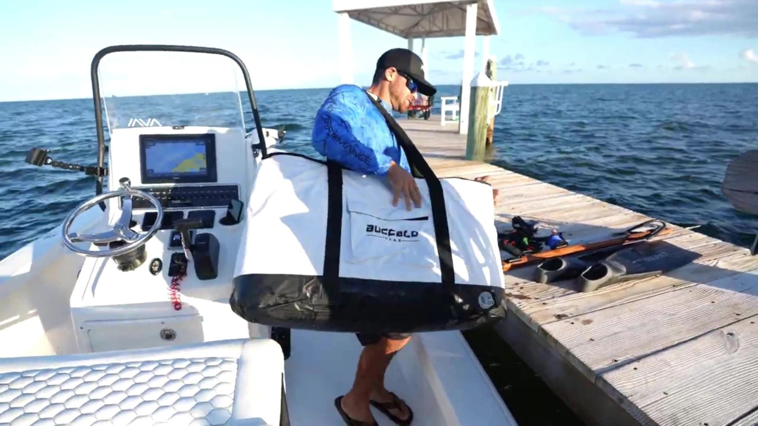 Buffalo Gear Insulated Fish Cooler Bag 48*18in Waterproof Zip Fishing ...