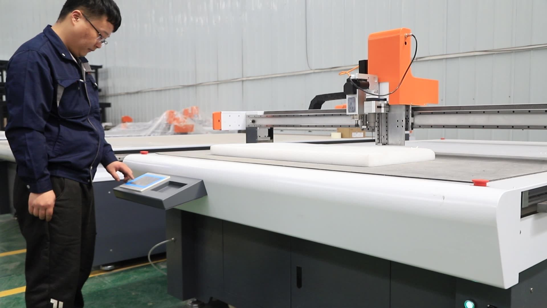 Vibrating Knife Digital Flatbed Foam Sponge Cutter Cnc Cutting Machine ...