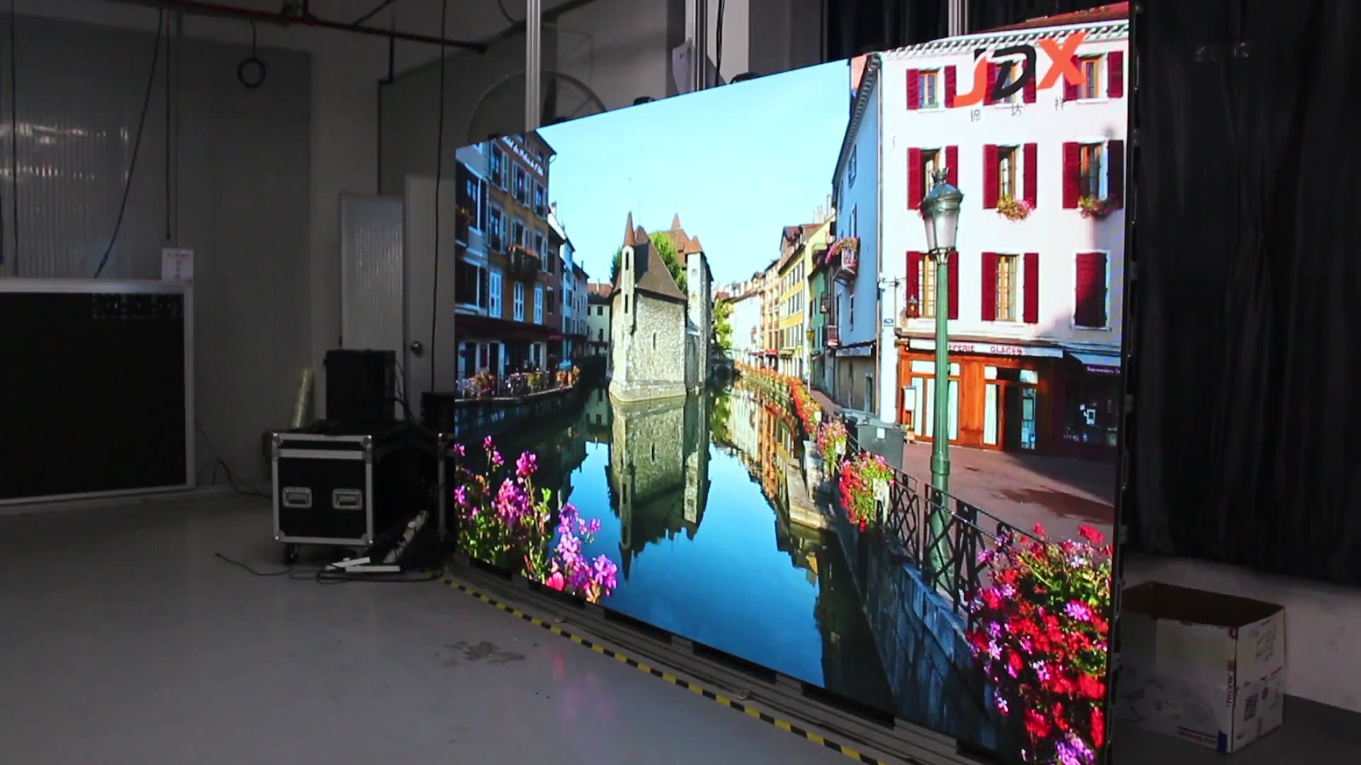 P4.8 3.9 Outdoor Led Display Screen Video Wall For Advertising Meeting ...