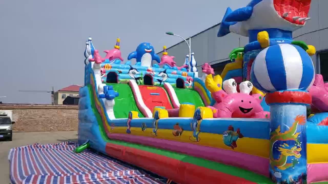 Wholesale Commercial Large Inflatable Castle Bouncy Castle With Slide ...