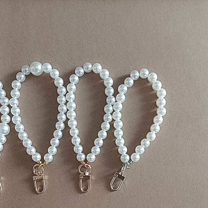 Factory Wholesale Pearl Keychain Creative Small Gift Pearl Key Ring ...