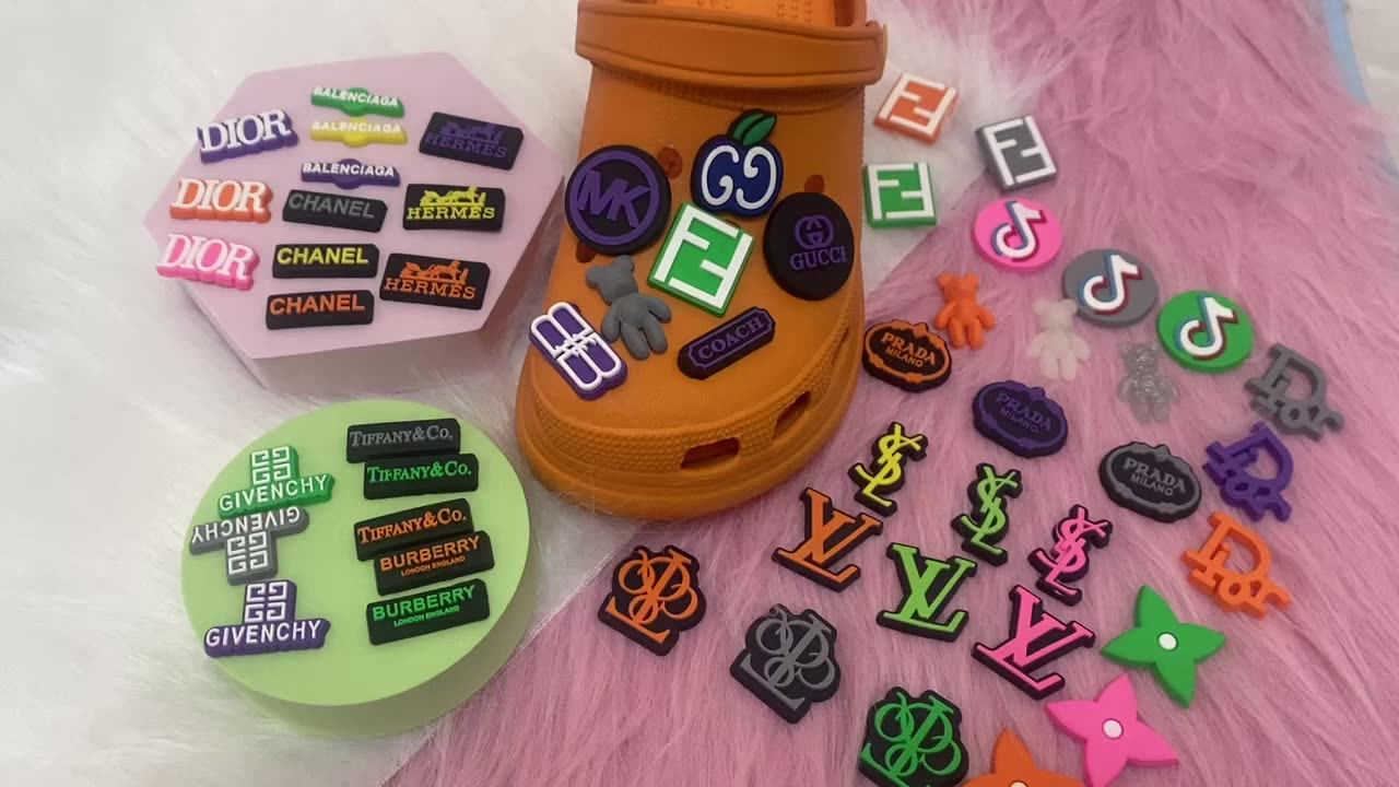 New Papacharms Clip Football Team Argentina Messi Croc Charms Messi Pvc ...