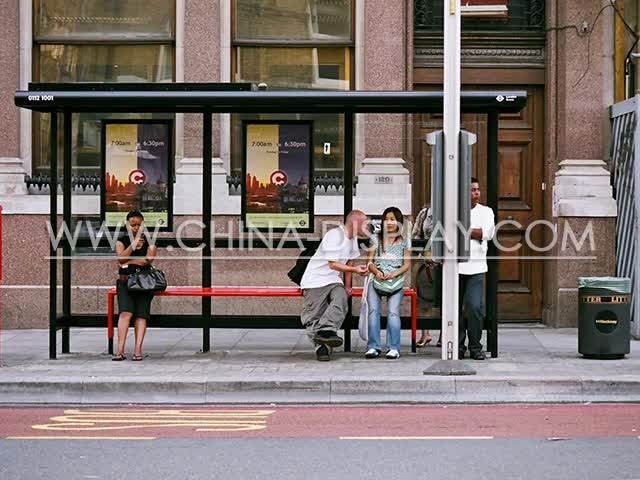 Outdoor Street Metal Bus Stop Shelter With Kiosk Aluminum Bus Station ...