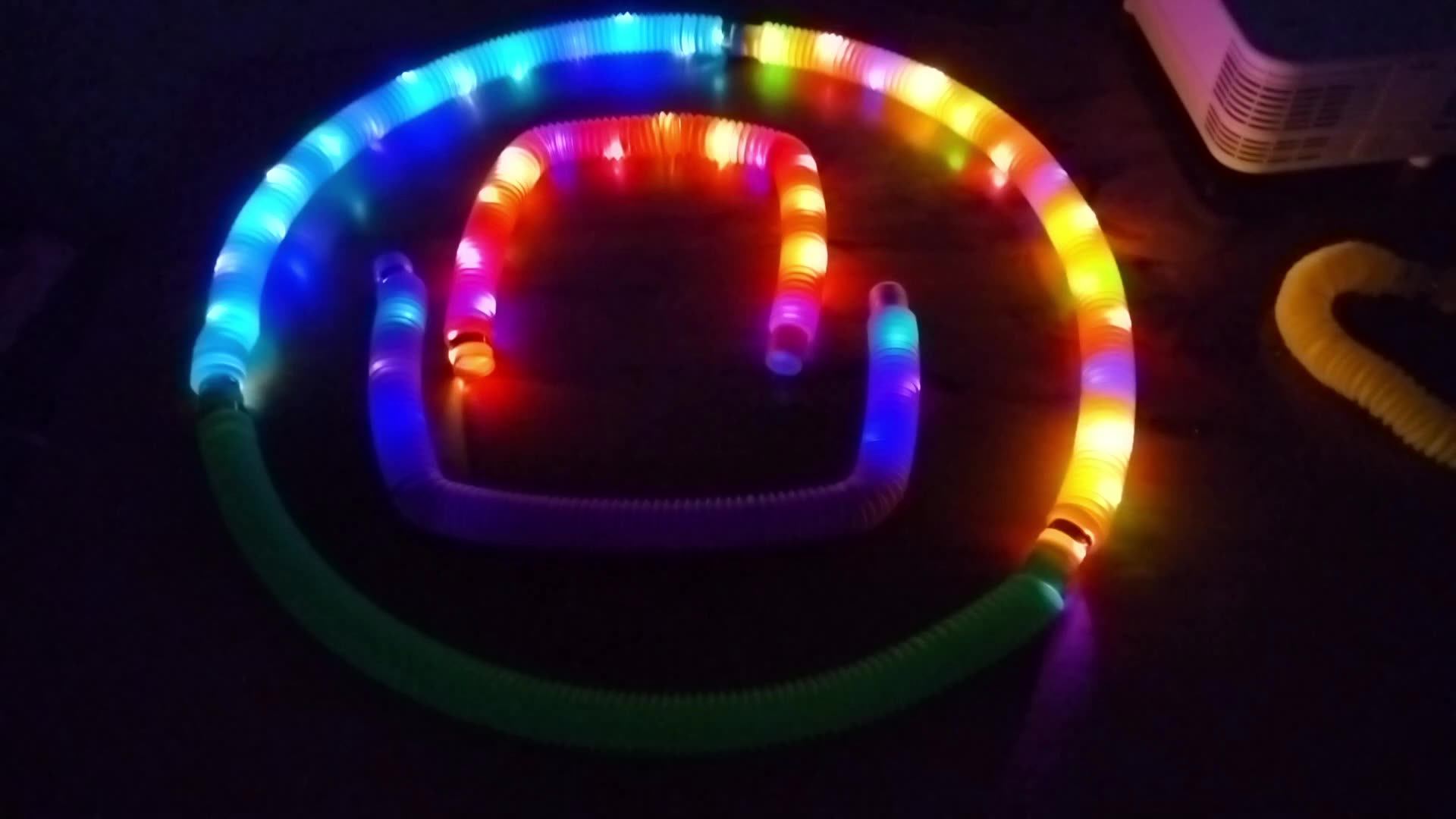 Fidget Toys Light Up Tubes Party Favors Glow In The Dark Stick Party ...