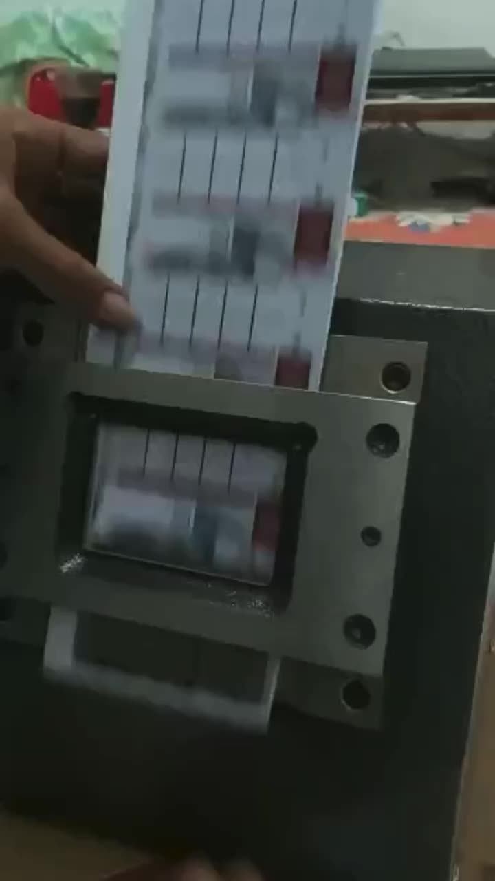 Automatic Table Top Electric Cr80 Pvc Card Cut Machine For 86*54mm ...