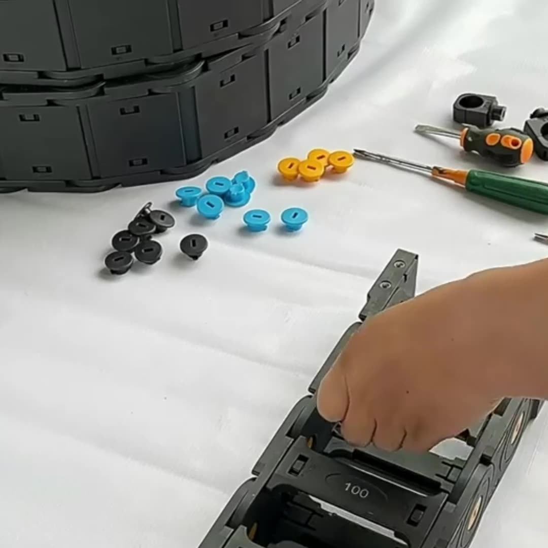 25x103r55 Plastic Cable Carrier Drag Chain Forenclosed Cable Carrier ...