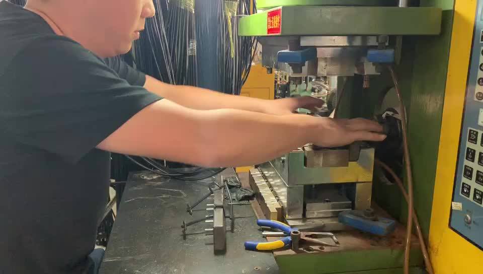 Plastic Injection Molding Custom Injection Molded Md-28 - Buy Plugs ...