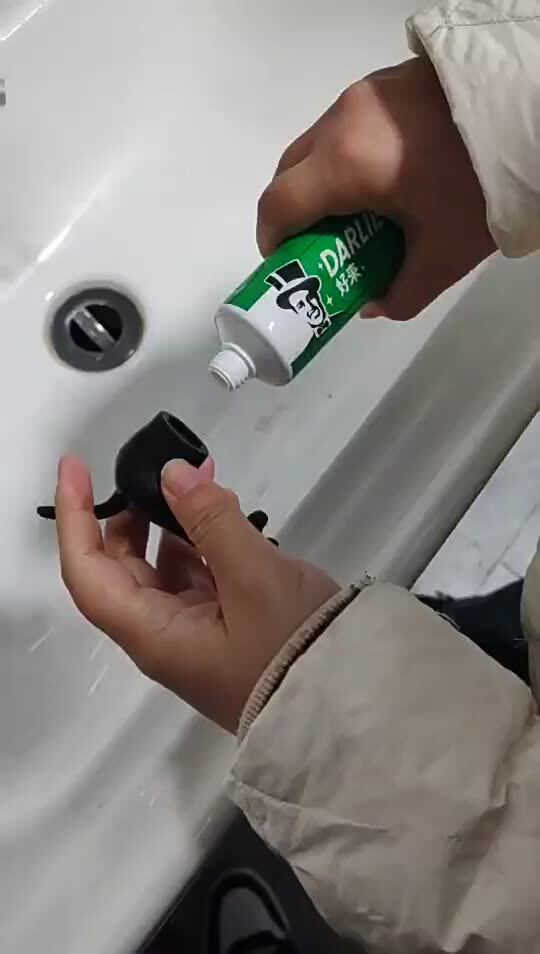 Pooping Dog Butt Toothpaste Topper Creative Funny Toothpaste Squeezer ...