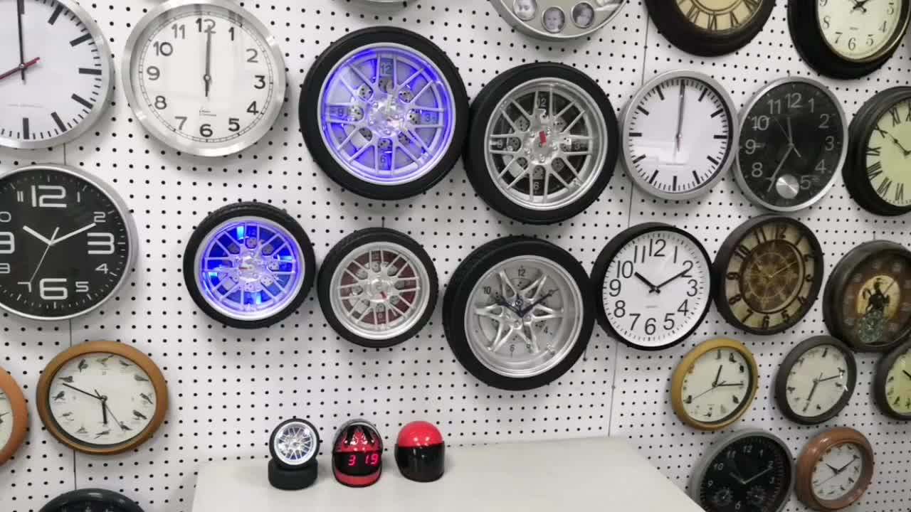 14inch Battery Operated Led Tire Rim Gear Wall Clock - Buy Tire Rim ...