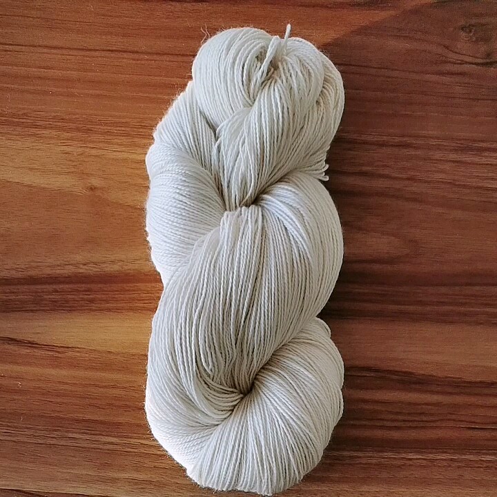 Lotus Yarns Undyed Pure Merino Natural Fiber Yarn 275m/100gram - Buy ...
