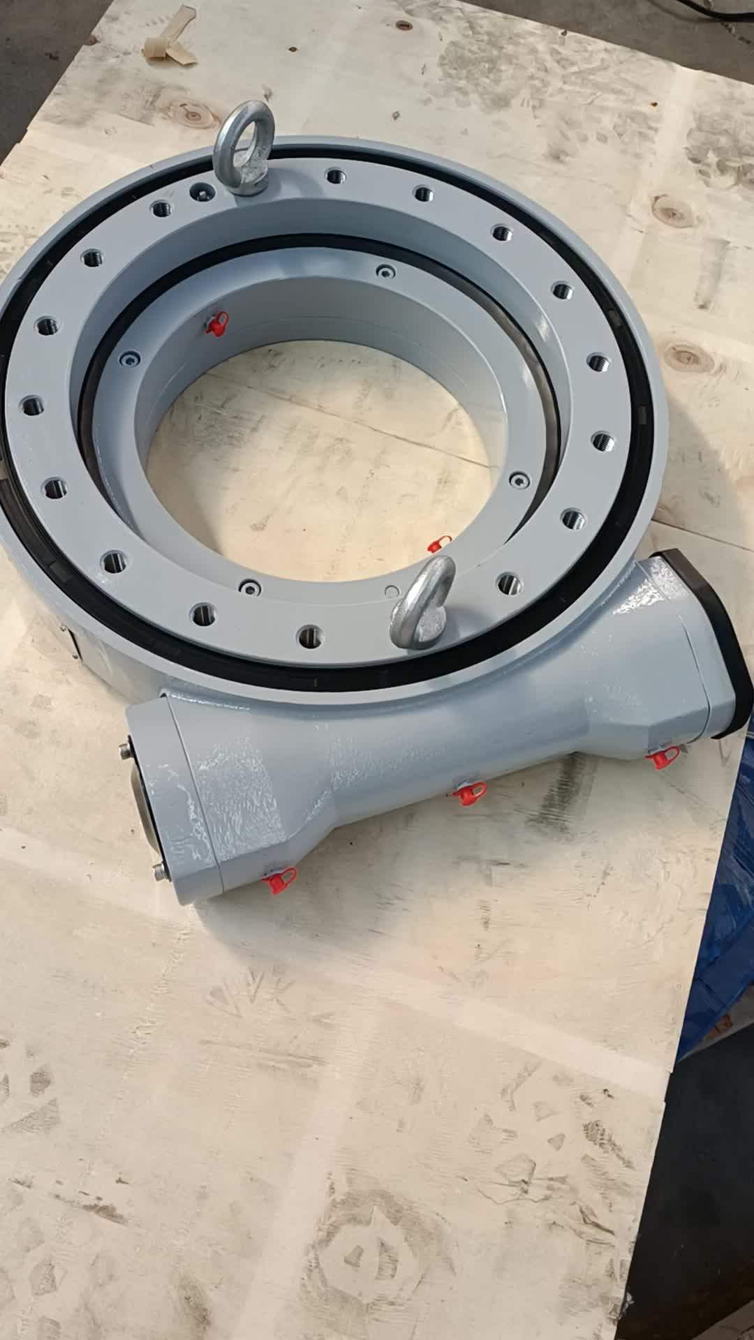 Large Torque Dual Axis Slew Drive With Hydraulic Motor For Industrial ...