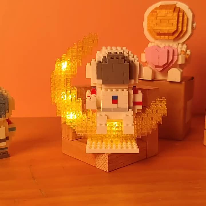 Micro Diamond Building Blocks Moon Satellite Planet Spaceman ...