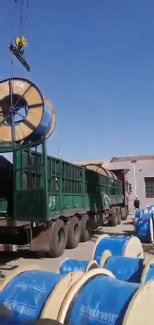 ZR-KVVP22 -450/750V-7*2.5铠装阻燃屏蔽控制电缆多芯信号线-阿里巴巴