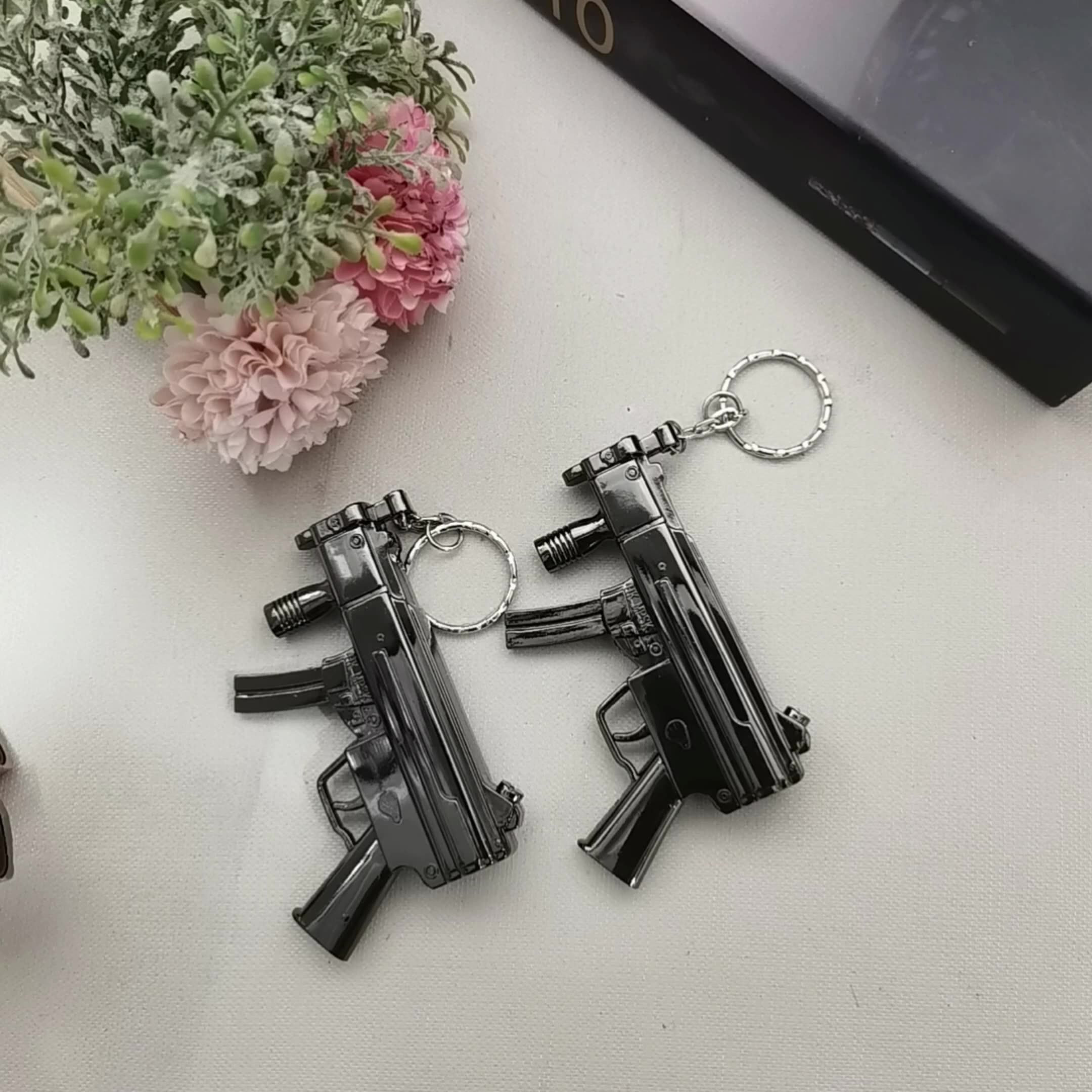 Jx7 Creative Toy Shape Inflatable Lighter Metal Portable Windproof Red ...