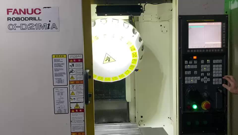 Good Quality Cnc Machine Fanuc System Vertical Machining Center ...