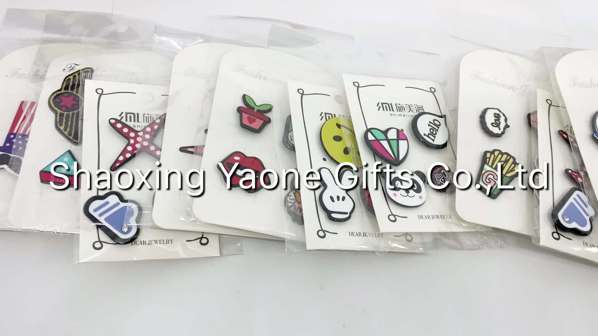 Kawaii Clothing Cartoon Acrylic Badges Backpack Icons On The Pin Brooch ...