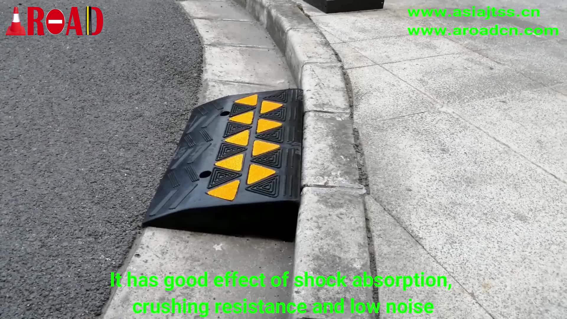 Germany Standard Popular Hot Selling High Loading Capacity Road Kerb ...