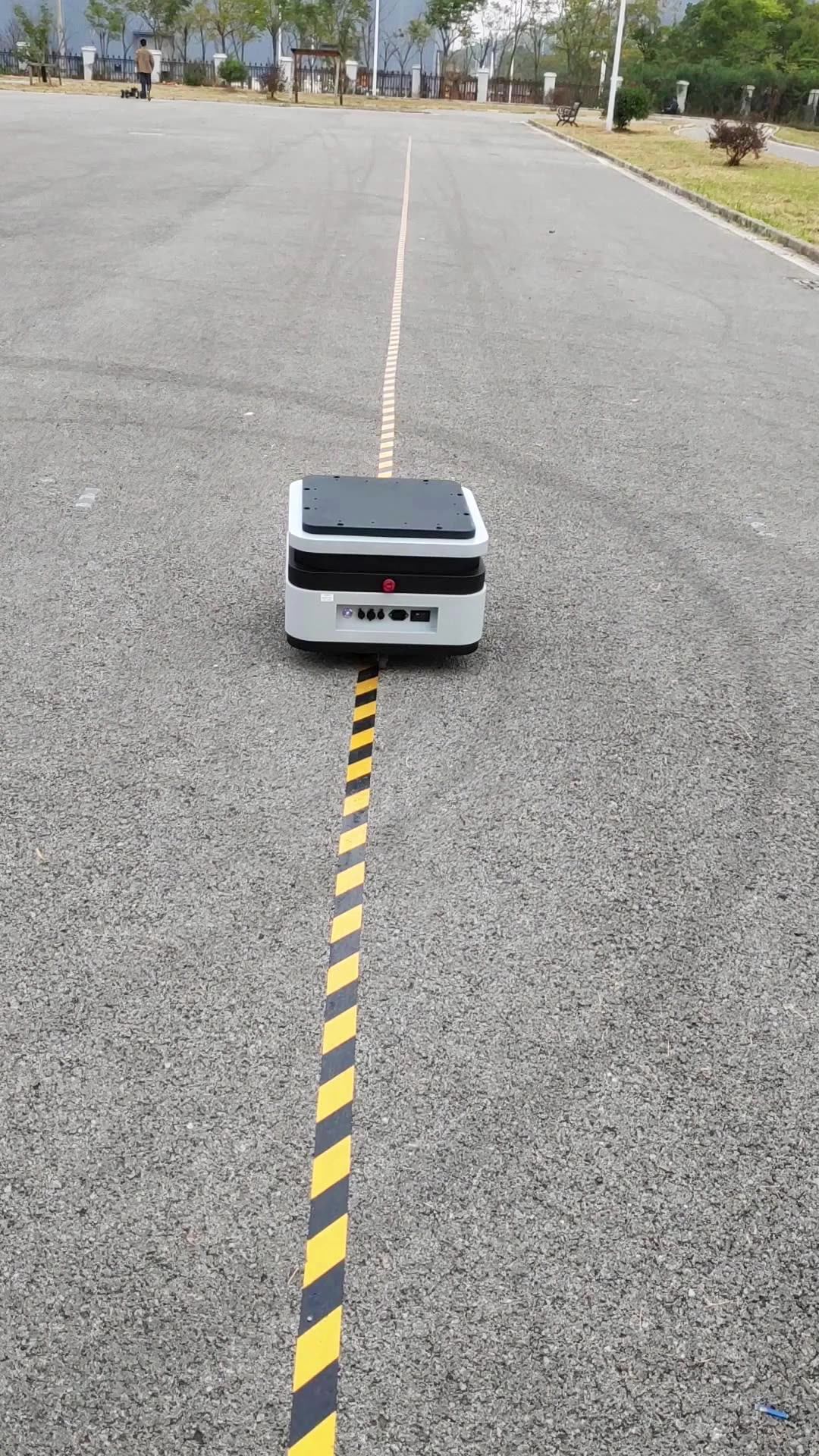 Ugv-5 2wd 50kg Loading Unmanned Robot Delivery Chassis Differential ...