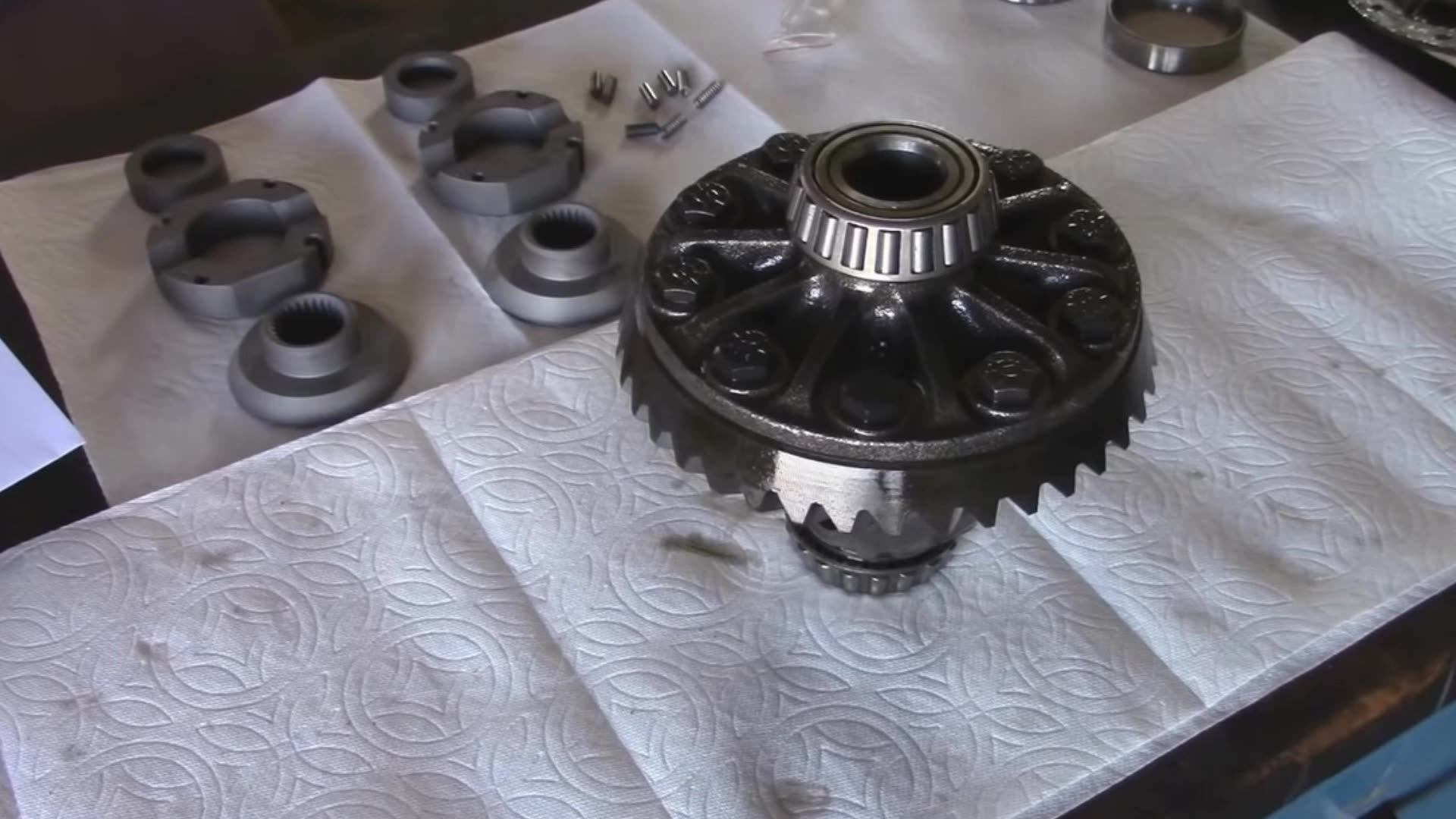 Small Differential Gear Box For Automobile Automatic Transmission Part ...