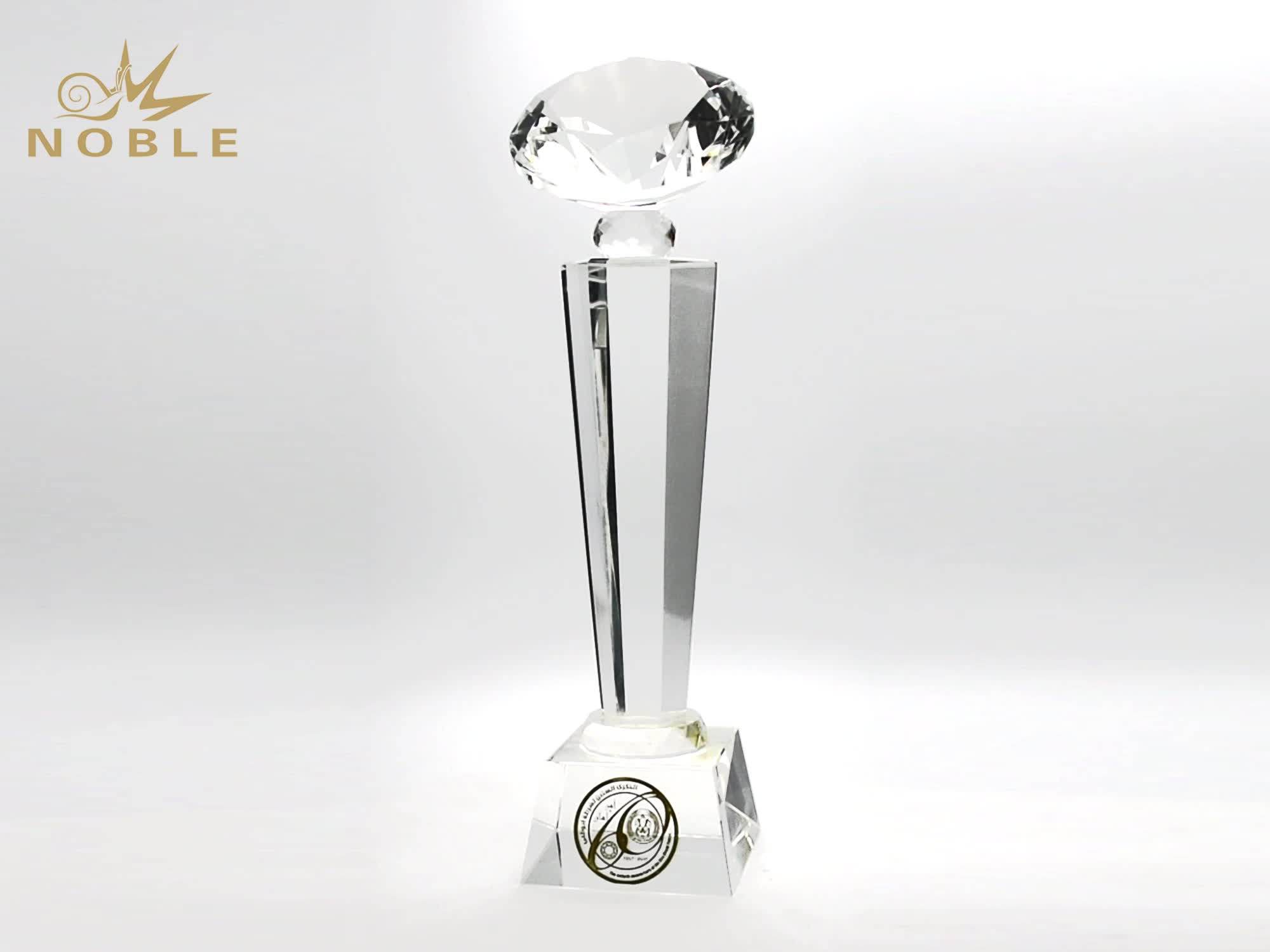 Gifts Items Diamond Shape Crystal Award Custom Trophy - Buy Crystal ...
