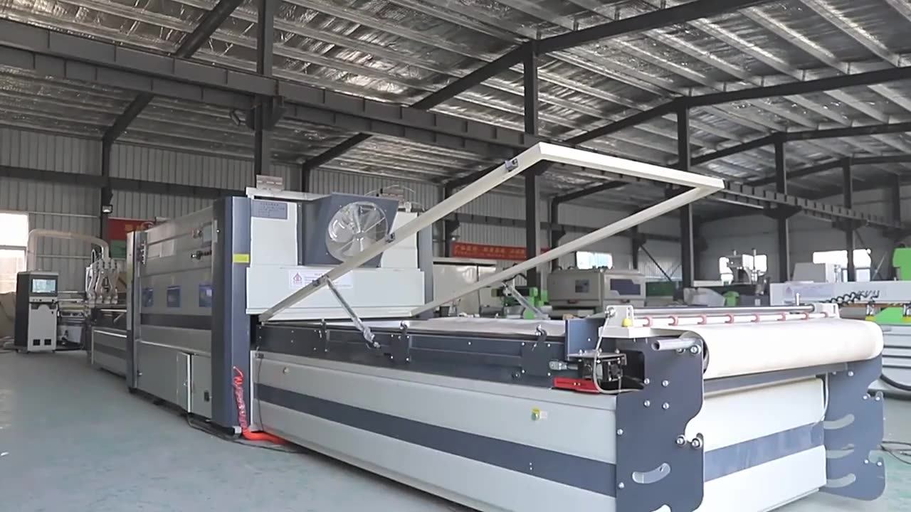 Wood Thermofoil Laminating Press Machine Vacuum Membrane Press Machine ...