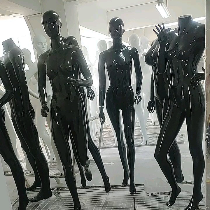 New Style Running Fiberglass Female Sport Action Mannequin - Buy Sport ...