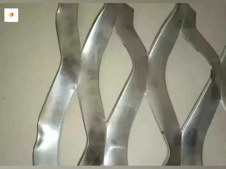 Skylight Guards Durable Building Exterior Facade Expanded Metal Mesh ...