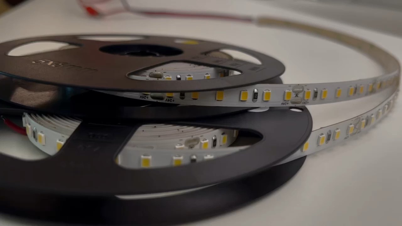 Led Strip Dim To Warm 24v Smd2835 140leds Ra80 Cct Adjustable ...