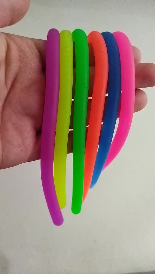 2019 New Tending Stretchy String Fidget Toys Colorful Sensory Toys For ...