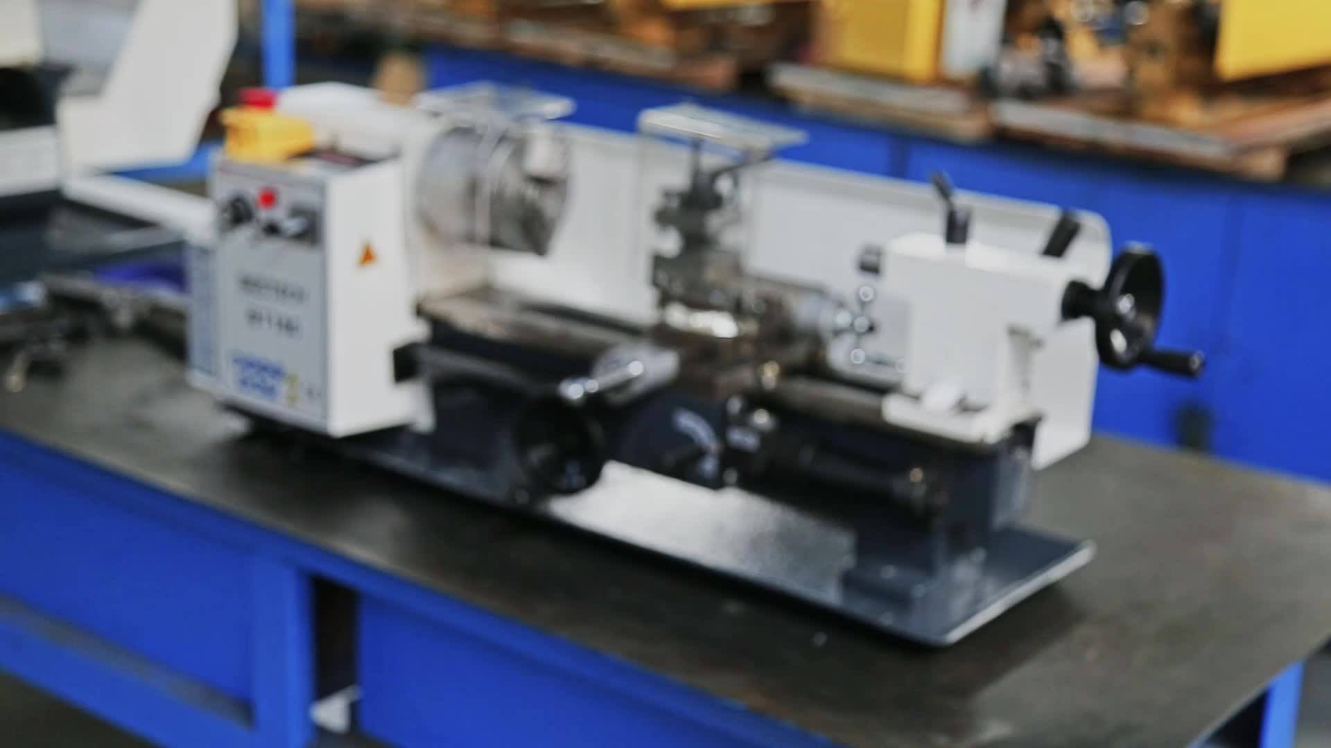 Bt180 Grizzly Portable Table Lathe Machine 550w - Buy Grizzly Lathe ...