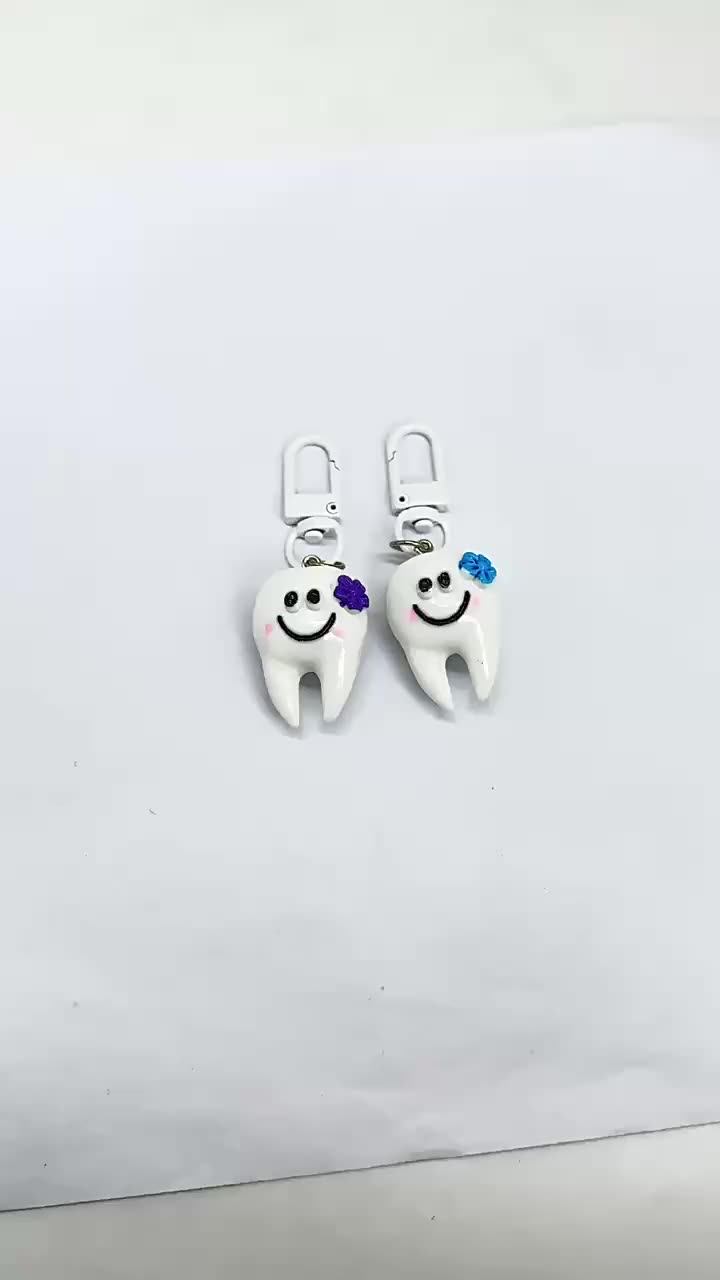 Promotional 3d Simulation Cute Cartoon Teeth Shape Keychain Resin False ...