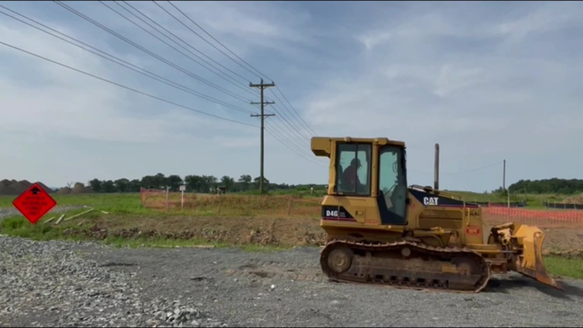 D Series Excavator Dozer 2002 Caterpillar D4g Xl High Quality Used ...