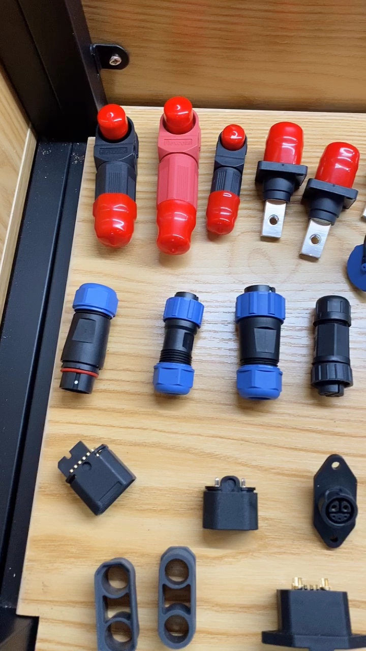 T Shape Cable Connector Waterproof Ip68 Electrical Junction Boxes Quick ...