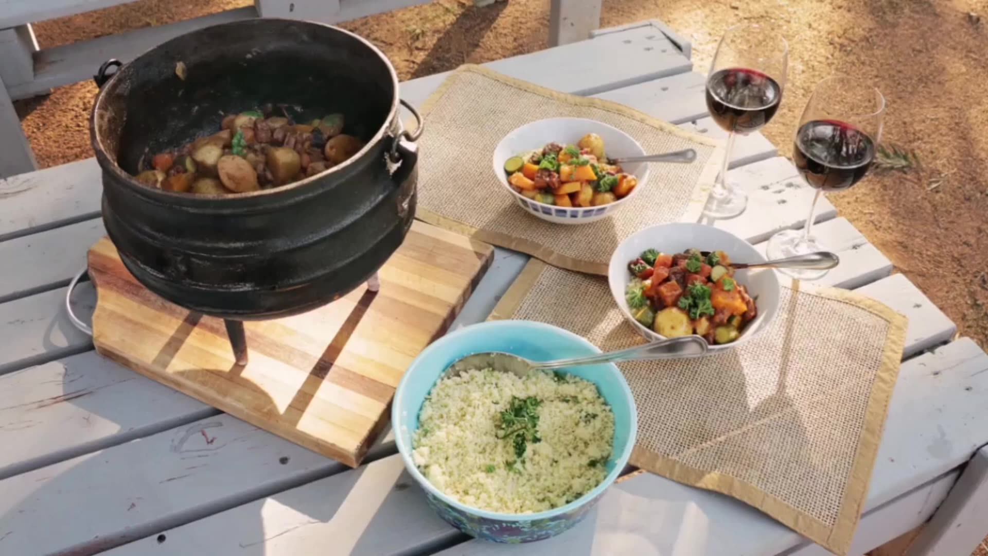 Cast Iron Potjie Pot South Africa Big Family Soup Pots Camping Cauldron ...