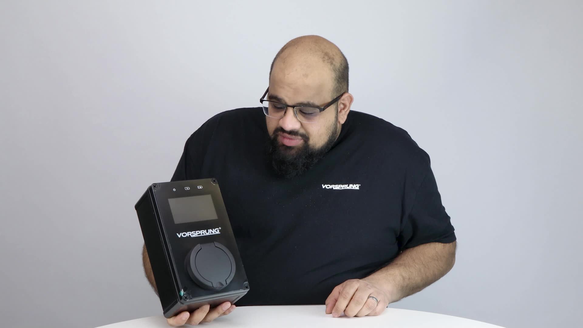 Vorsprung Smart Ev Wall Socket Untethered Ev Charge Point 4.3'' Lcd ...