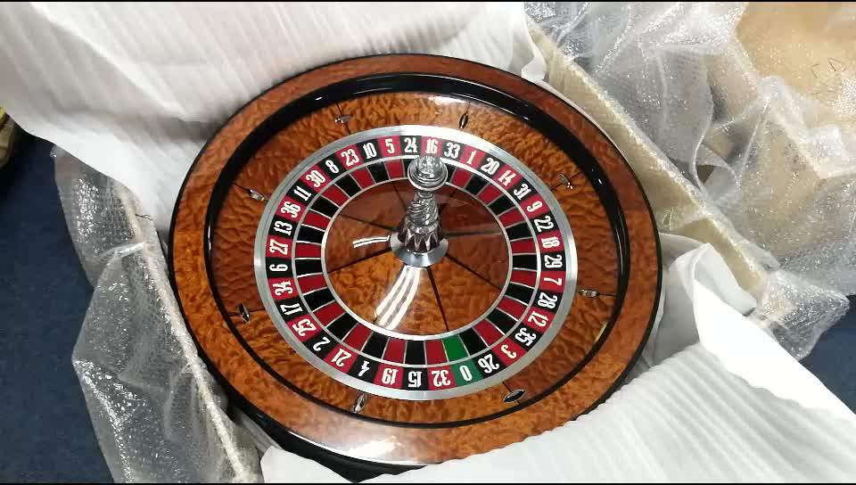 32 Inch Cylinder Roulette Wheel With Marked Pawn And Height Regulators ...
