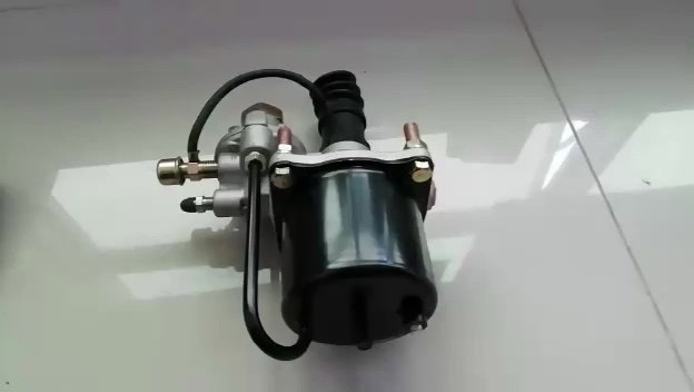 Truck Parts Brake Air Booster Mc828265 - Buy Brake Valve,Car Air ...