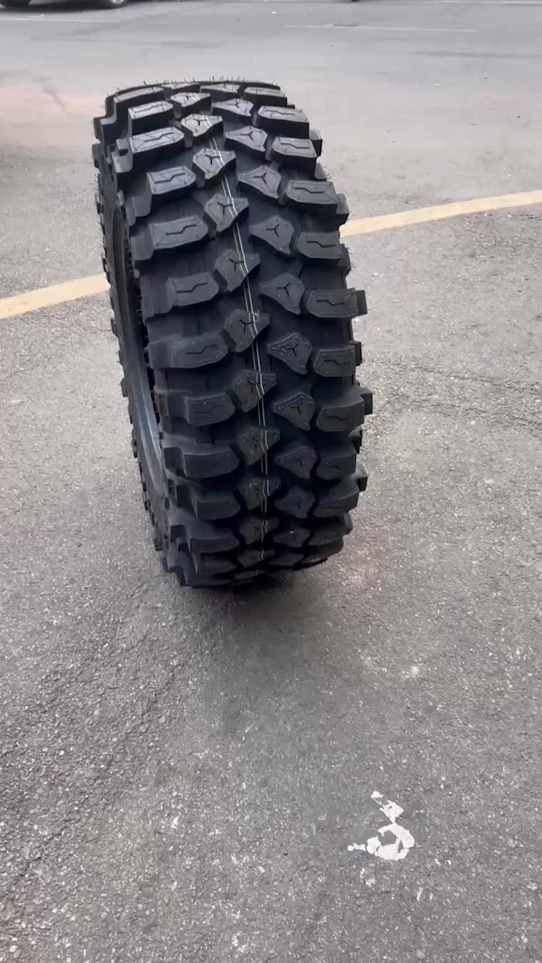 Jzracing Off-road Mud Terrain Mt Tyres Tires 37x12.5r17 High Quality ...