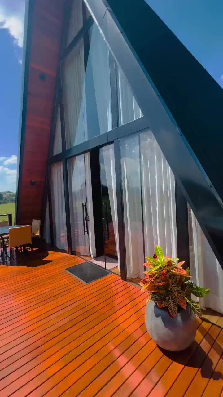 40 Sqm Triangular Steel Structure Prefabricated Penthouse Villa ...