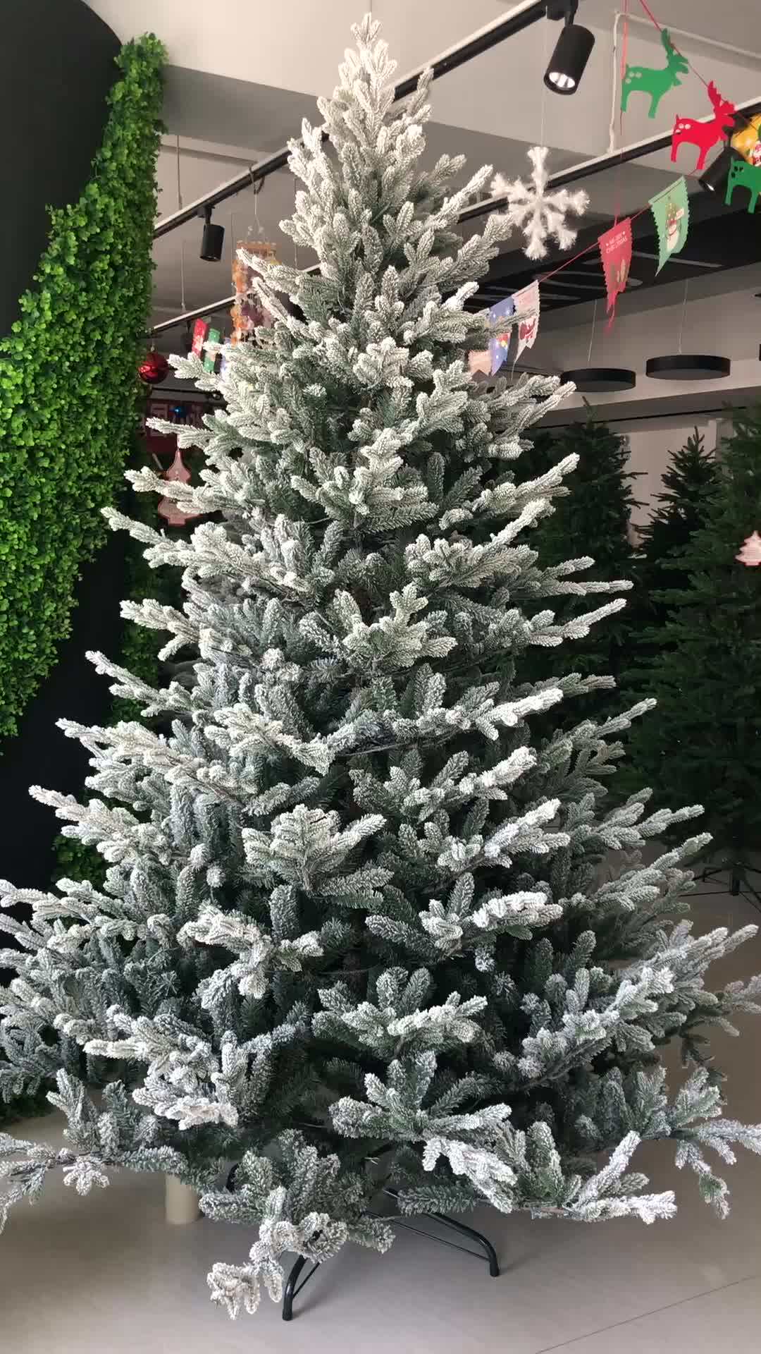 Longstar 7ft Pre-lit Hinged Artificial Pe/pvc Christmas Tree Mixed With ...