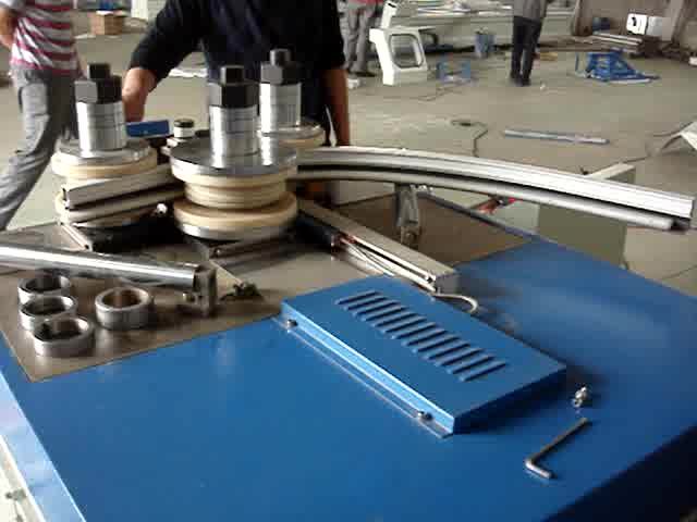 Syh01-1800 Upvc Arch Window Bending Machine - Buy Machine For Bending ...