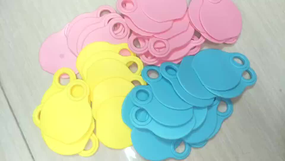 80*65mm Animal Neck Tag For Farm Management With Cute Bright Color ...