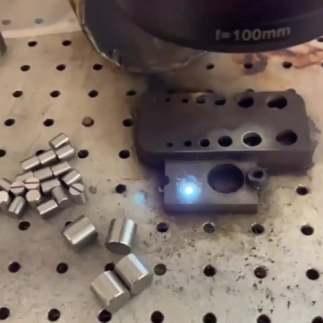 Factory Precision Metal Steel Customized Double Digital Date Insert ...